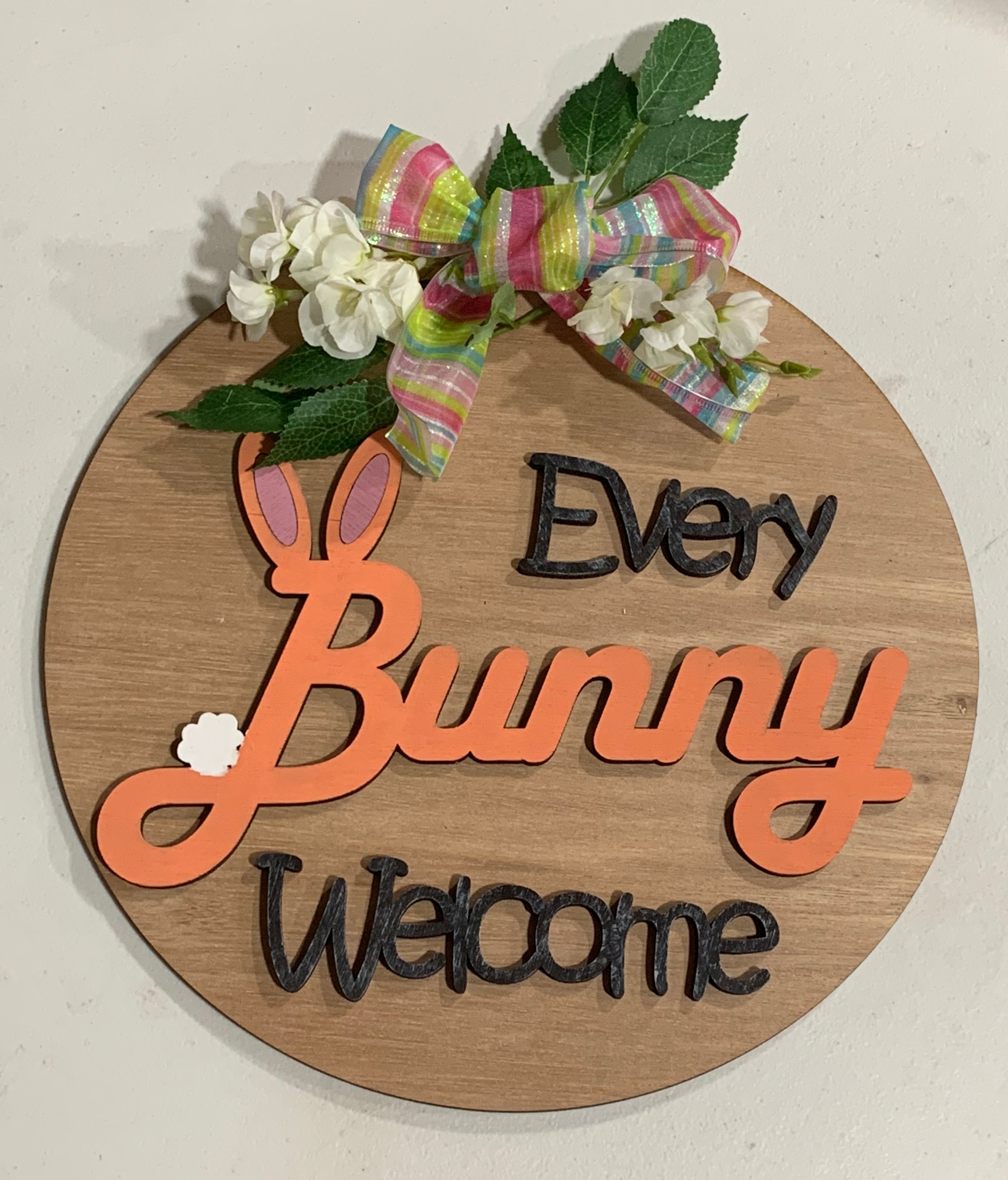 Every Bunny Welcome Door sign – Hidden Wood Creations